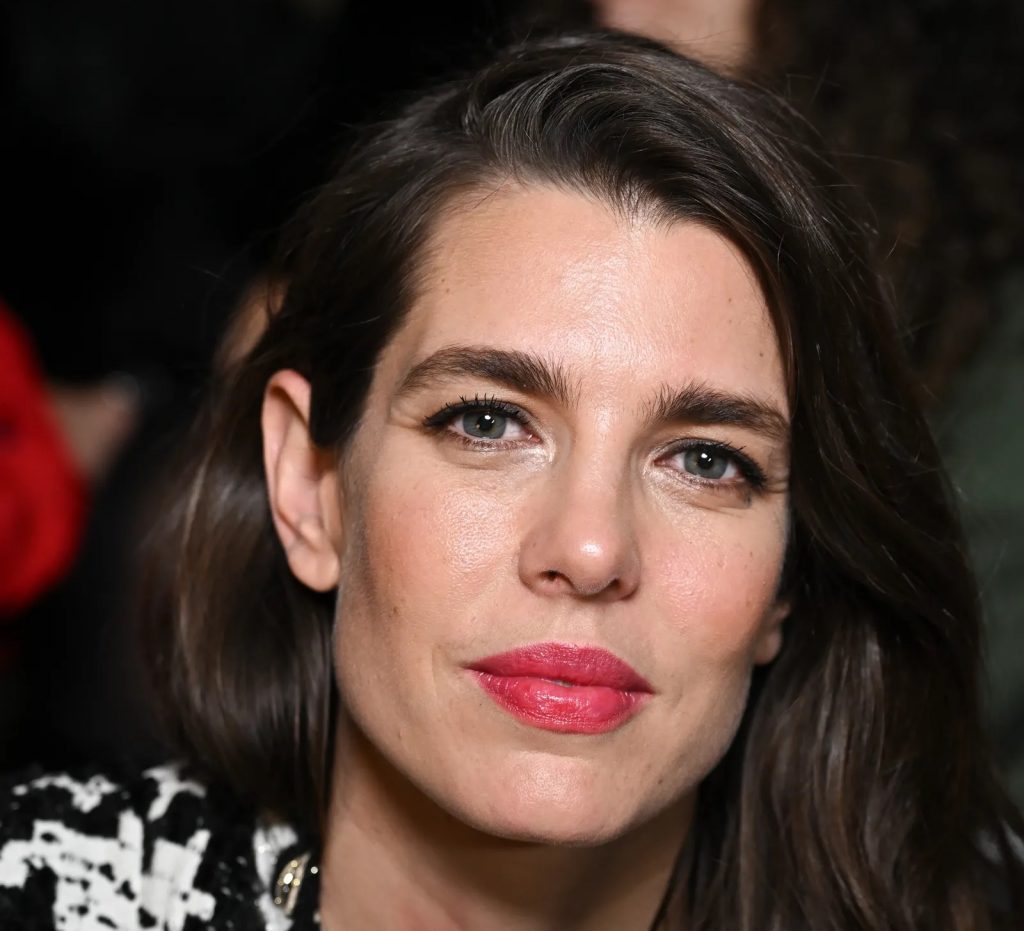 16 Astonishing Facts About Charlotte Casiraghi And The Book About ...